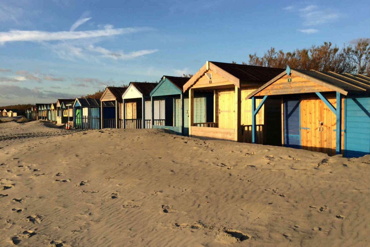 Berry Barn Cottage - Cabins and Castles