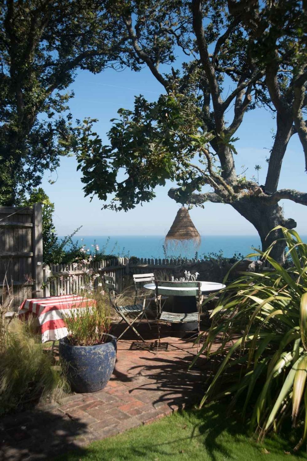 Cliff End View - Cabins and Castles